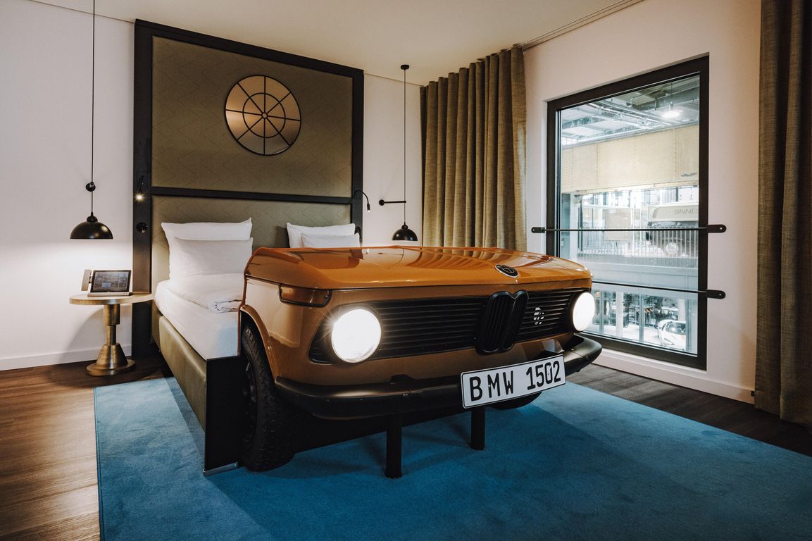 Ameron München Motorworld mit Audi- und BMW-Themenzimmern: Tageskarte