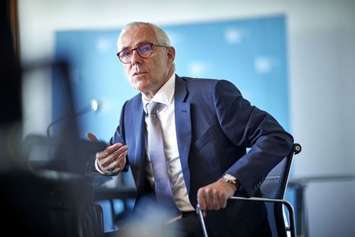 DIHK-Präsident fordert einfachere Einwanderung von Fachkräften: Tageskarte
