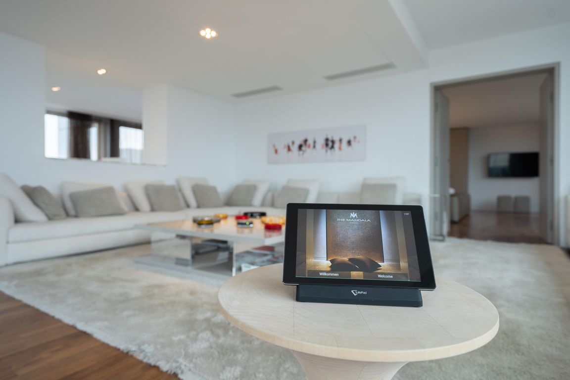 Die Vorteile von In-Room-Tablets für Hotels und ihre Gäste: Tageskarte