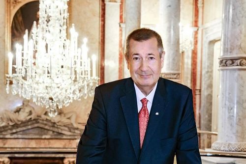 Thomas van Opstal neuer Generaldirektor im Hotel Imperial in Wien ...