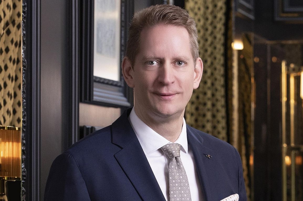 Christian Ruge neuer General Manager im Sindhorn Kempinski Hotel ...