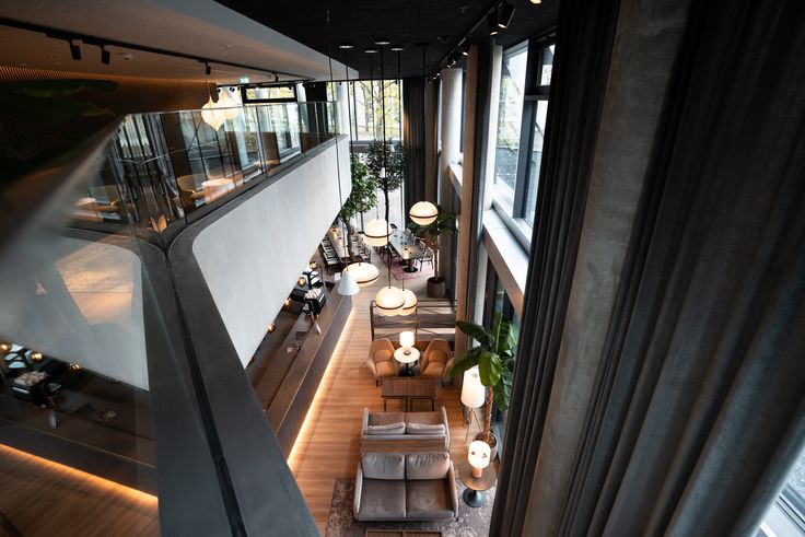 Radisson Blu Hotel im Porsche Design Tower Stuttgart eröffnet: Tageskarte