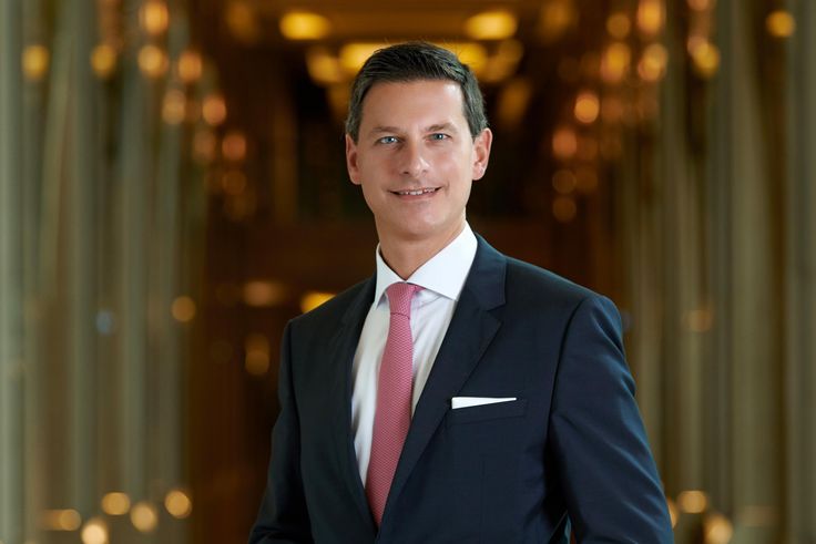 Richard Schestak neuer Managing Director im Siam Kempinski Hotel ...